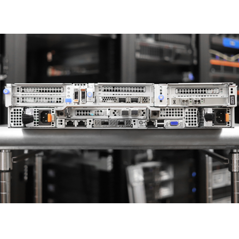 Máy chủ Dell PowerEdge R750 24x2.5"