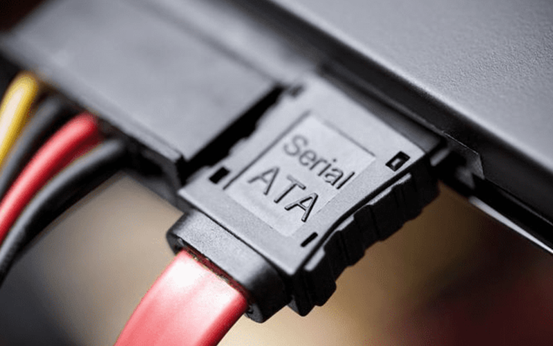 SATA là gì? Ưu điểm của ổ cứng sử dụng công nghệ SATA